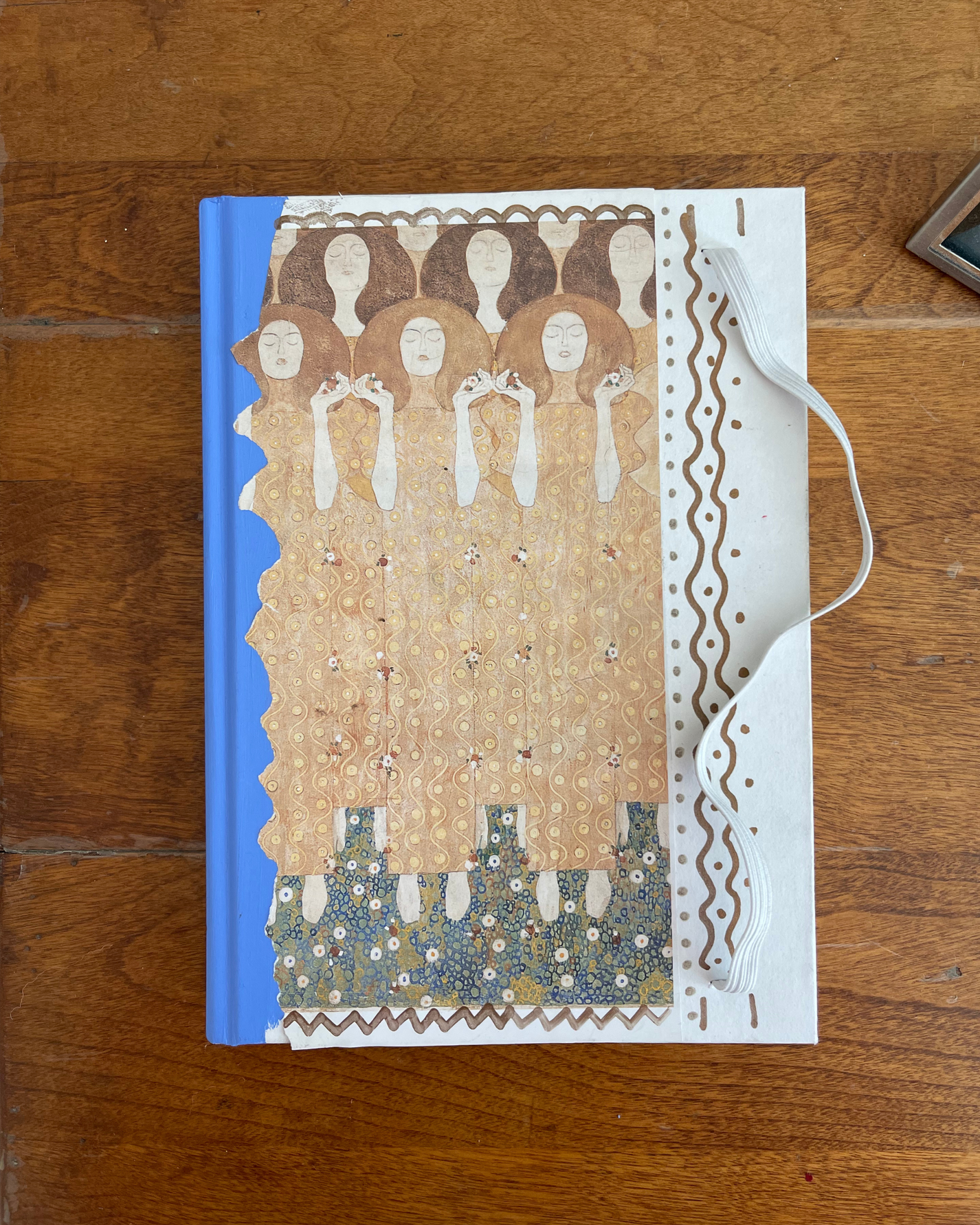Volume 1: 200 journal prompts – No Particular Order